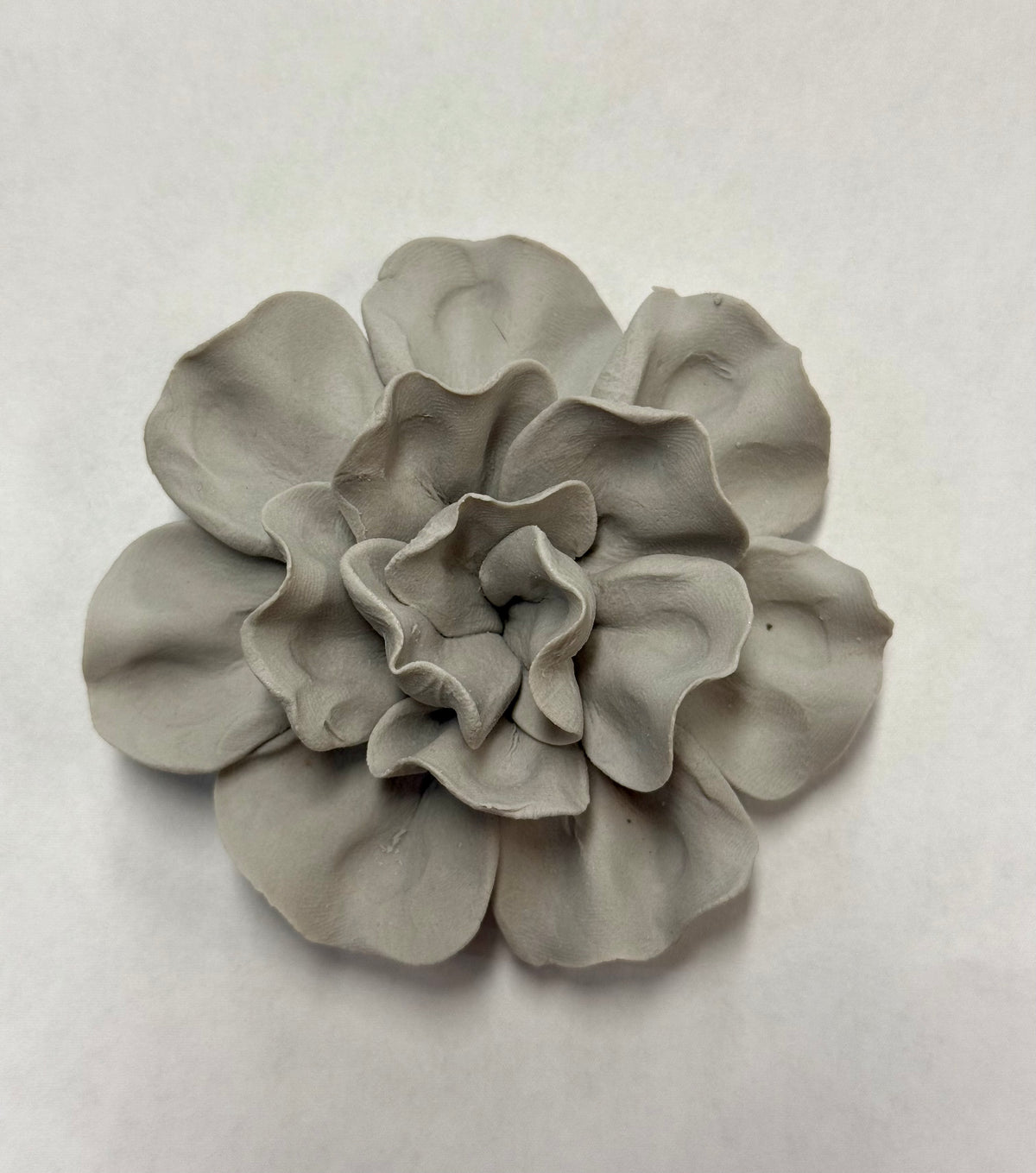 Ceramic Matte Flowers Grey - Chive – glott.no